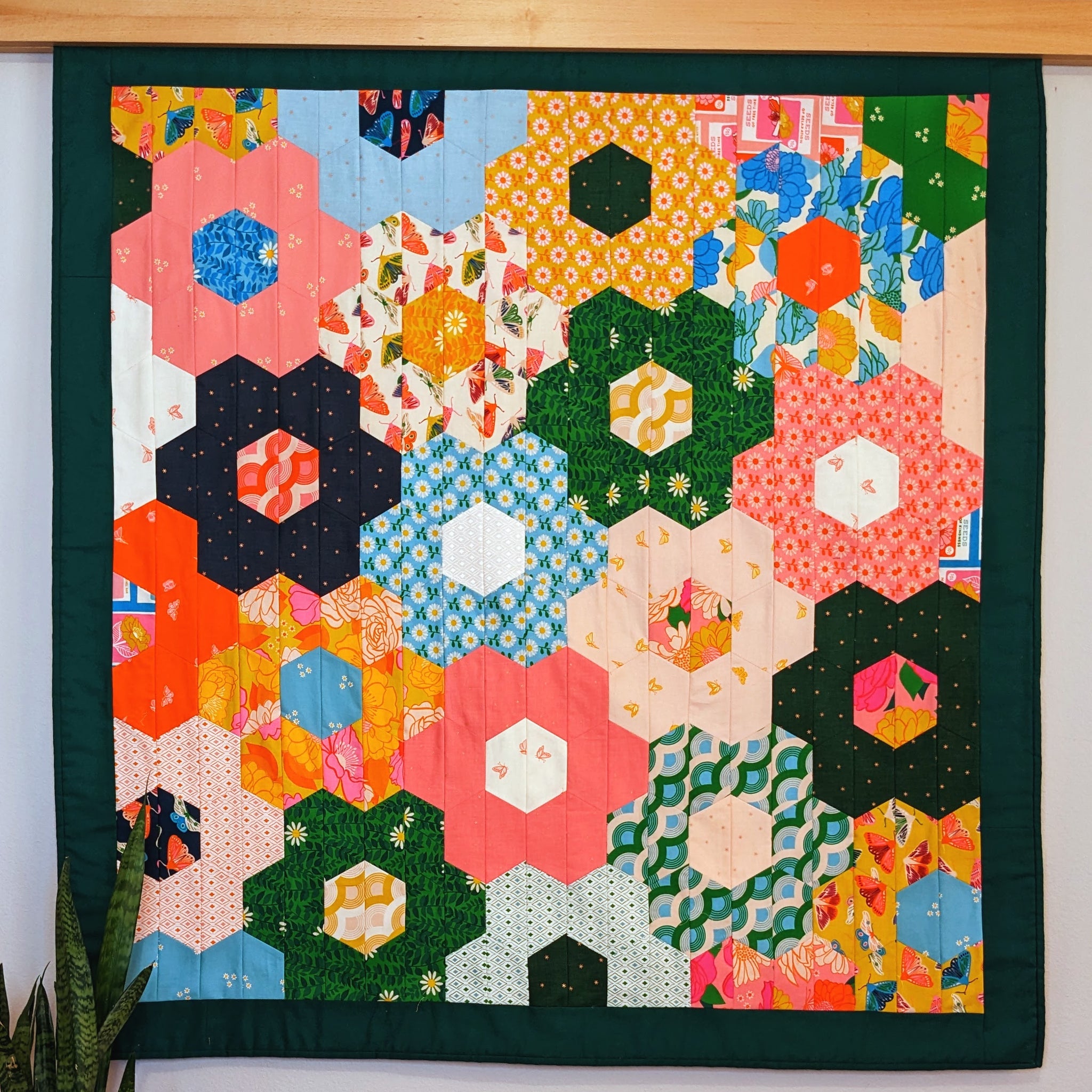 Hexagon Flower Quilt Pattern (Digital Download) – Madison Rose Quilting Co